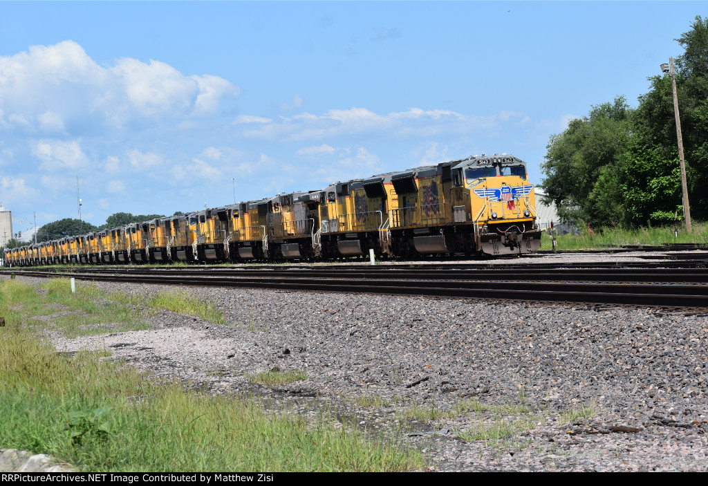 UP 5143 3952 6857 4067